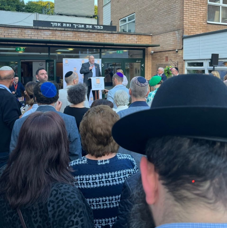 Chief Rabbi Community Visit – Jewish Manchester