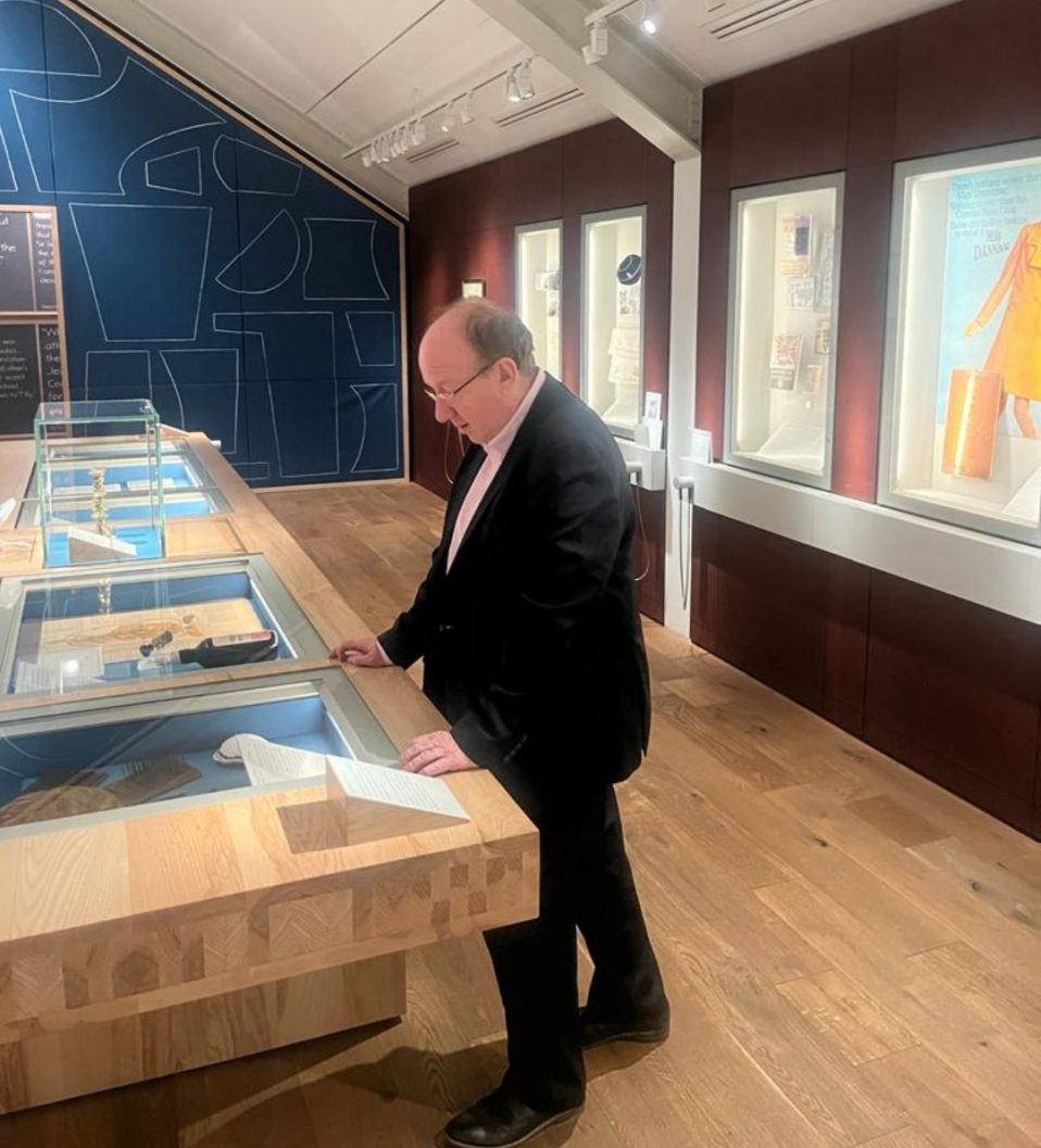 In Conversation with Lord Finkelstein at the Manchester Jewish Museum ...